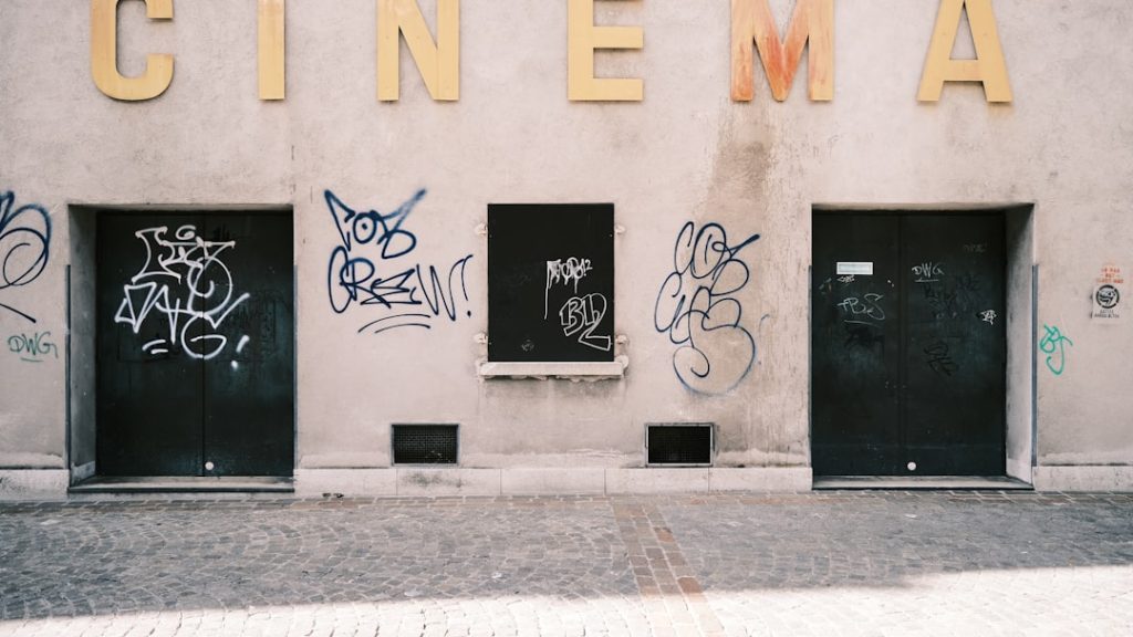 Logo Makers for Indie Film Makers Promoting Festival-Ready Branding