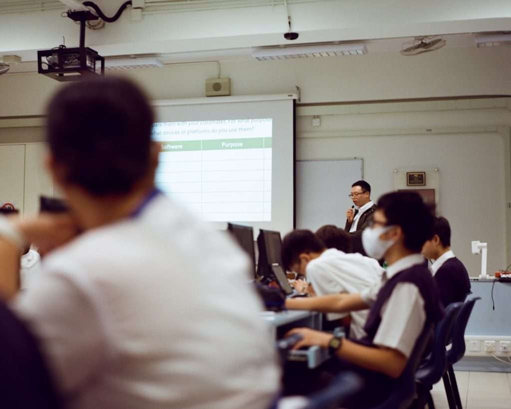 Why AI-Driven Learning Paths Are the Future of Online Education