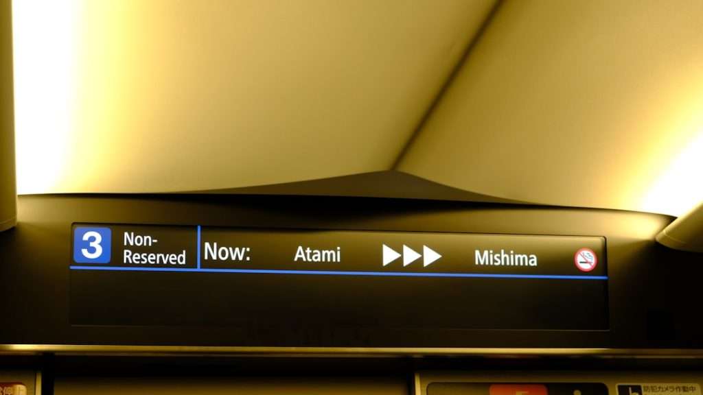 8 Speechify Alternatives for Text-to-Speech Audio Tools